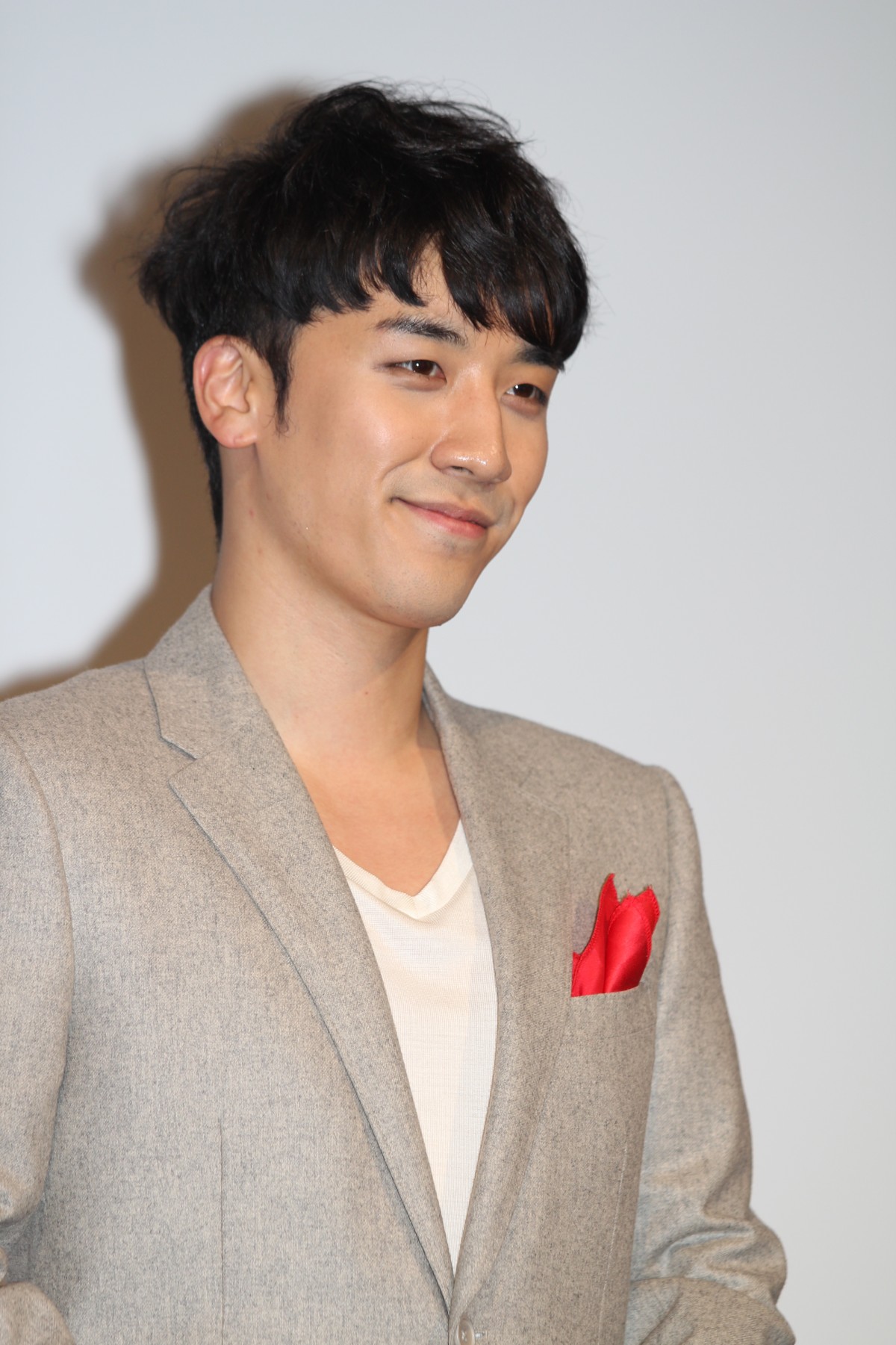 （2ページ目）V.I（BIGBANG）の画像・写真一覧【全47枚】｜クランクイン！