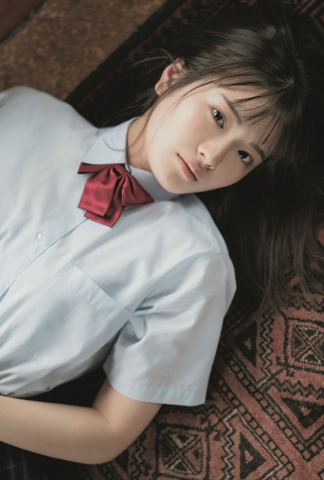 （写真）日向坂46・金村美玖、乃木坂46・岩本蓮加ら現役高校生アイドル7人の制服姿を一挙公開 - エンタメ - ニュース ｜クランクイン！