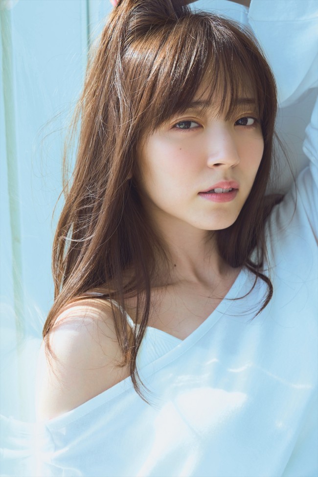 （写真）美人空手家×アクション俳優×現役看護師“三刀流”長野じゅりあ、ビキニ姿の初グラビア エンタメ ニュース ｜クランクイン！ 