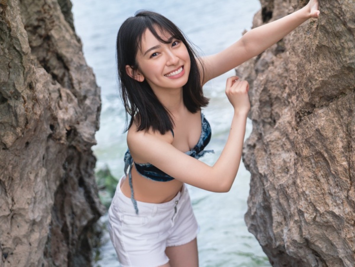 日向坂46・金村美玖、水着姿を初公開 デニム水着&白ショートパンツでキュートに エンタメ ニュース |クランクイン!