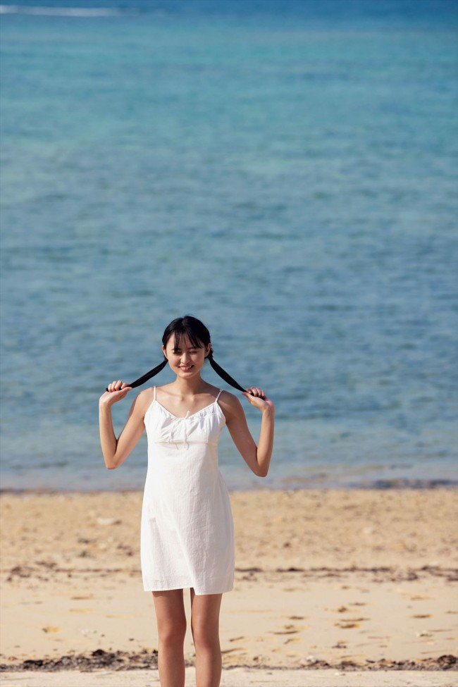 (写真)乃木坂46・遠藤さくら、新たな水着カット公開 ポニーテール姿で大人っぽい表情 エンタメ ニュース |クランクイン!