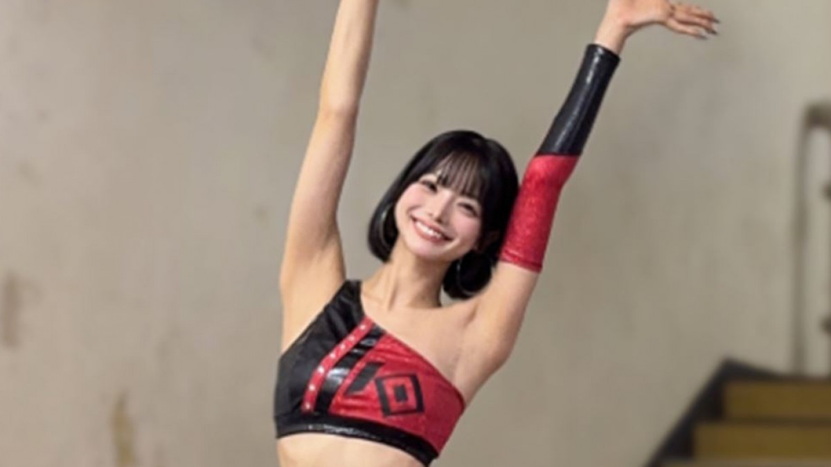 「身長184.3cmです」で「デカ女」話題の美女、「スタイル良すぎ」“ラウンドガール姿”に衝撃 - エンタメ - ニュース ｜クランクイン！