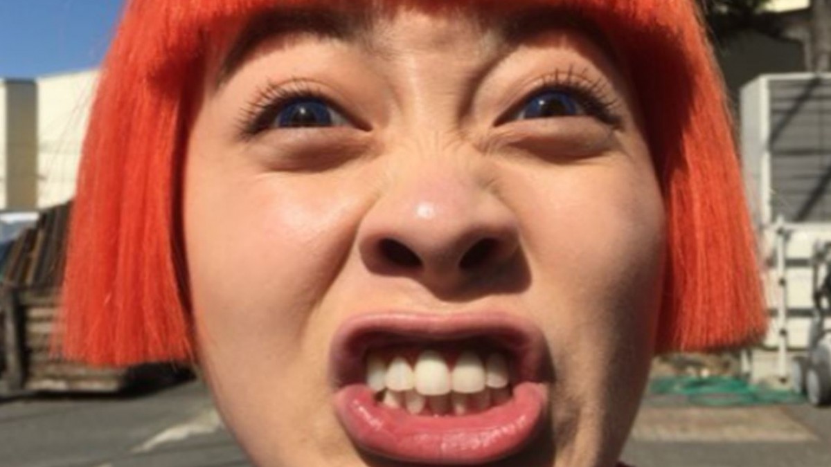 橋本環奈、突如公開された“別人級”の変顔に衝撃「えっ?! 誰？」「もはや誰だかわからないレベル笑」 - エンタメ - ニュース ｜クランクイン！